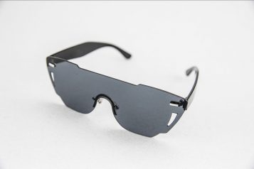 Undercover Agent Shades In Black • Dreamscape